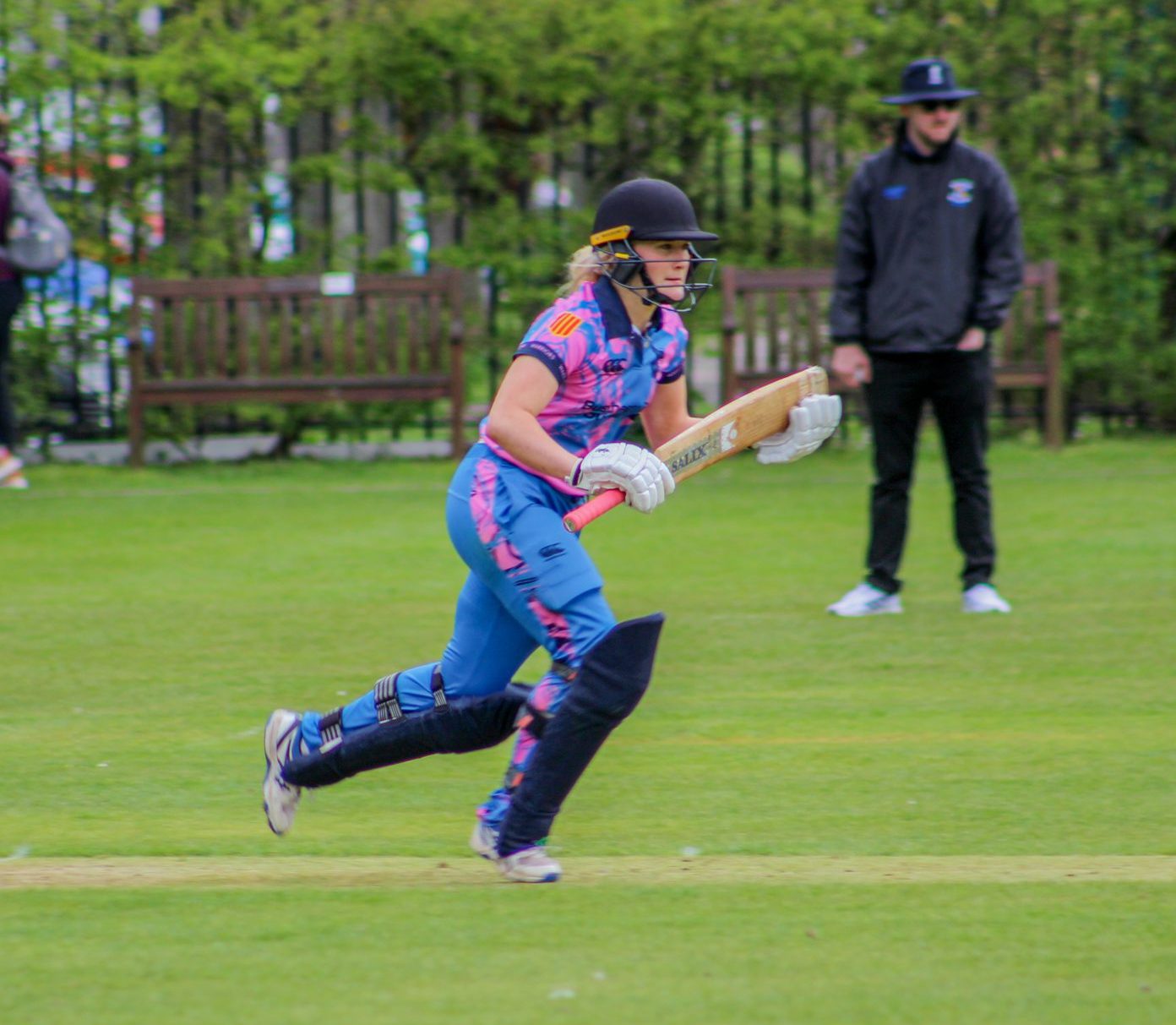 Lizzie Scott - Durham Cricket